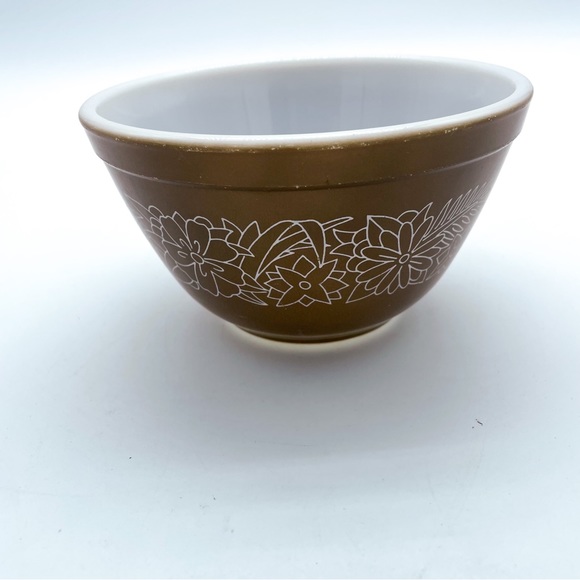 Pyrex | Kitchen | Vintage Pyrex Brown Woodland Bowl 5 Pint 41 | Poshmark